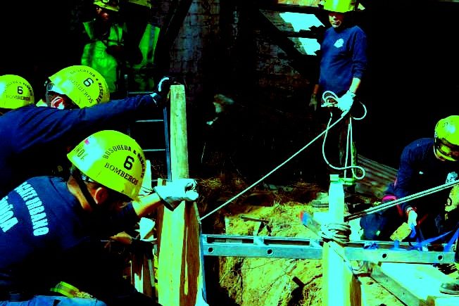 Rescate en Zanjas – Sexta Compañía "Bomba La Reina"